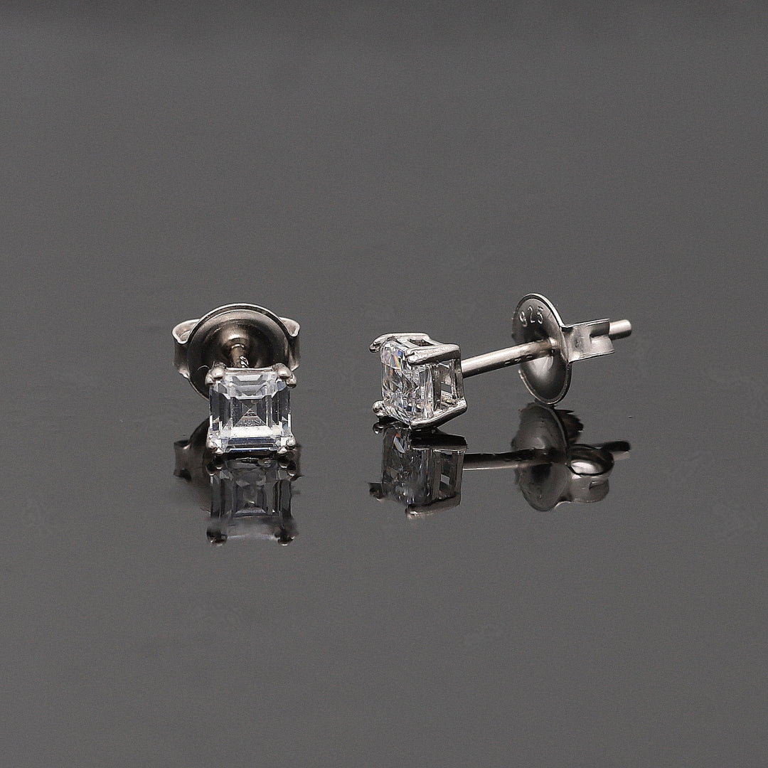 Buy Earrings Online in Kuwait – Stylish Gold & Silver Designs at best ...
