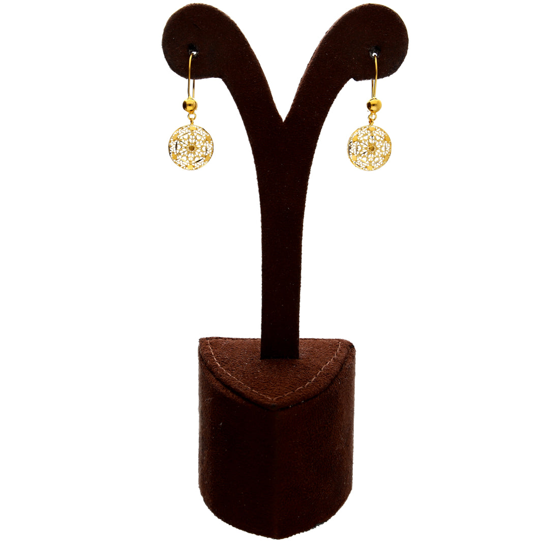 Buy Earrings Online in Kuwait – Stylish Gold & Silver Designs at best ...
