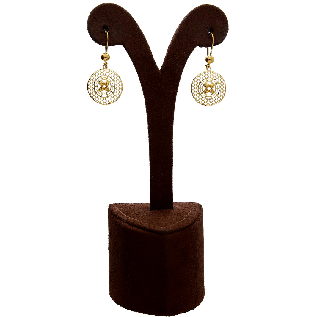 Buy Earrings Online in Kuwait – Stylish Gold & Silver Designs at best ...