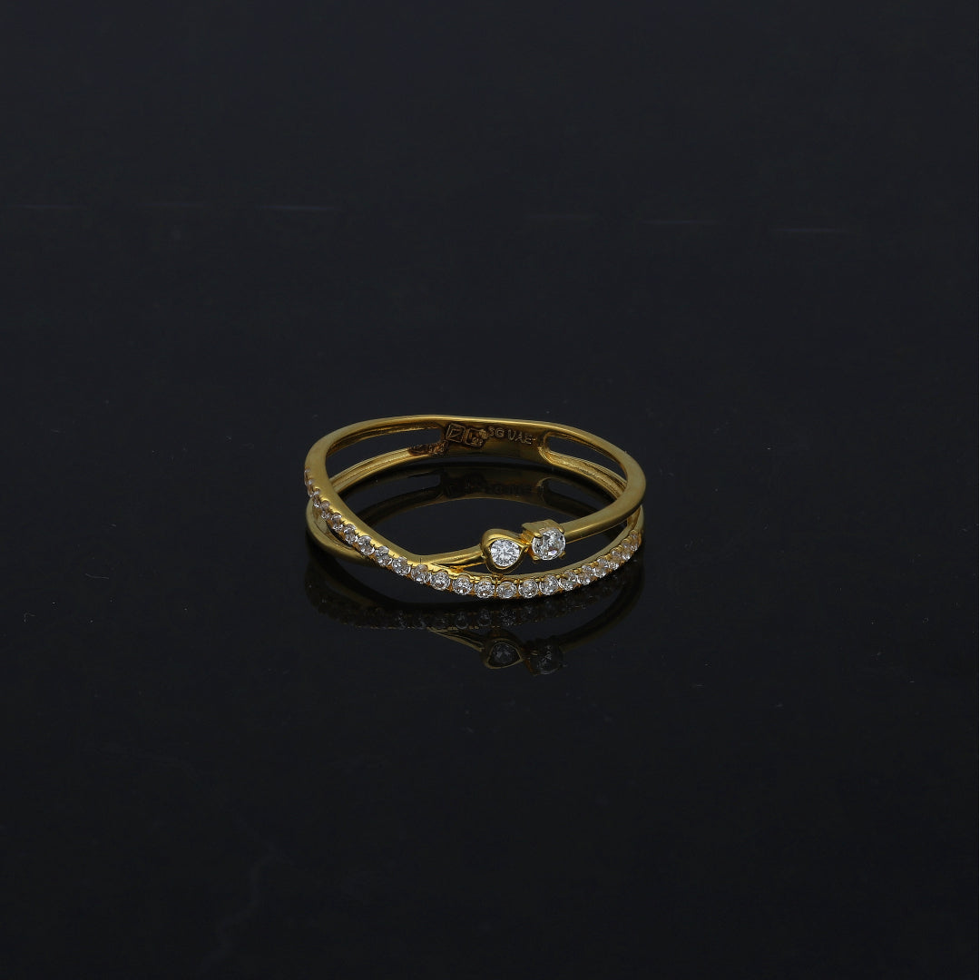 Buy Gold Pavé Accent Ring 21KT – Elegant Design in Kuwait – FK Jewellers